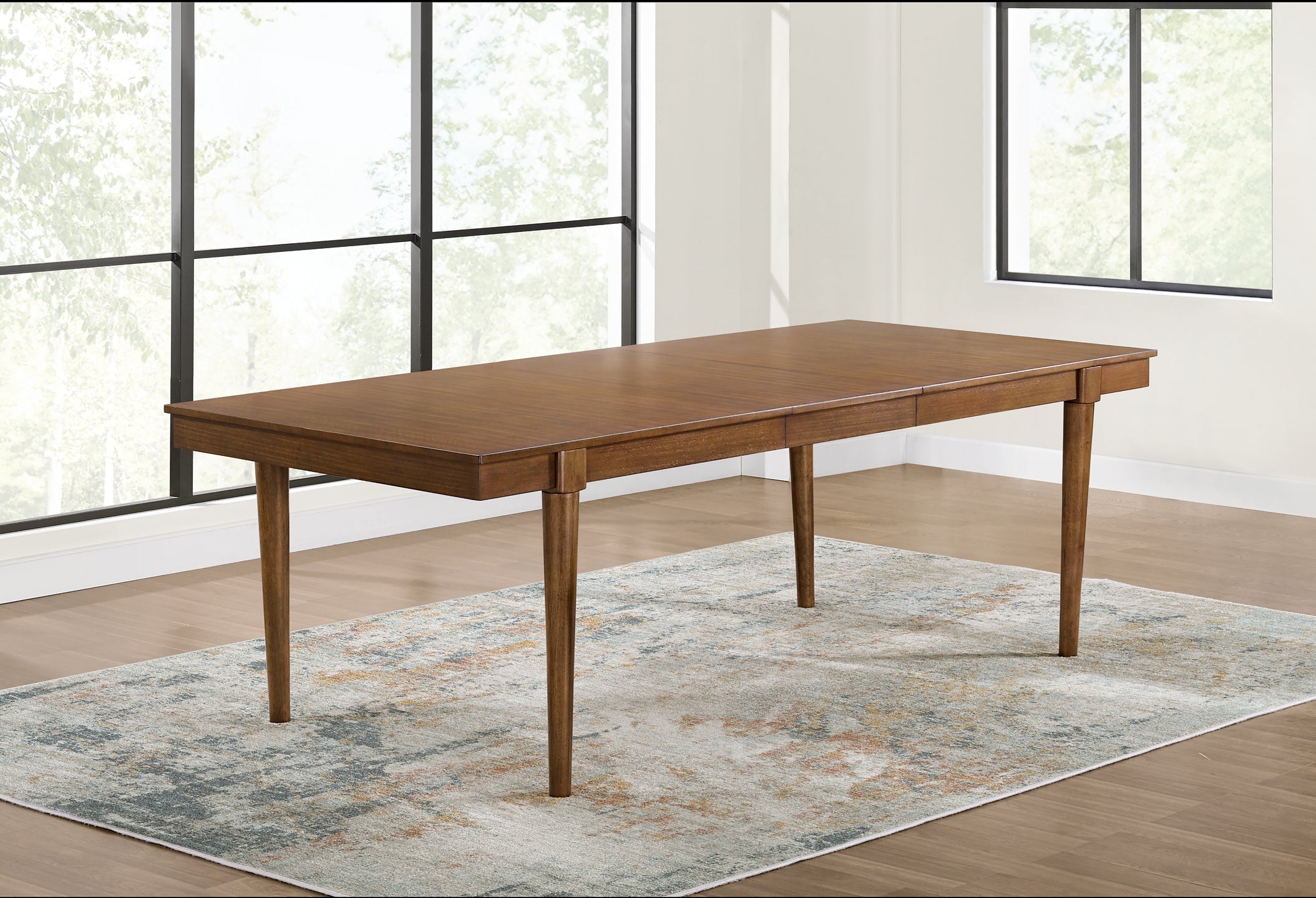 Lyncott RECT Dining Room EXT Table – Furniture Warehouse IL